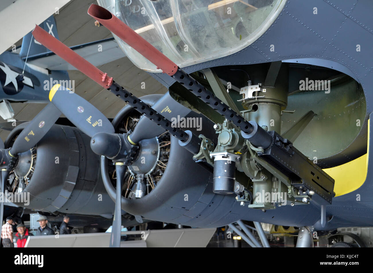 Browning ww2 machine gun hi-res stock photography and images - Alamy