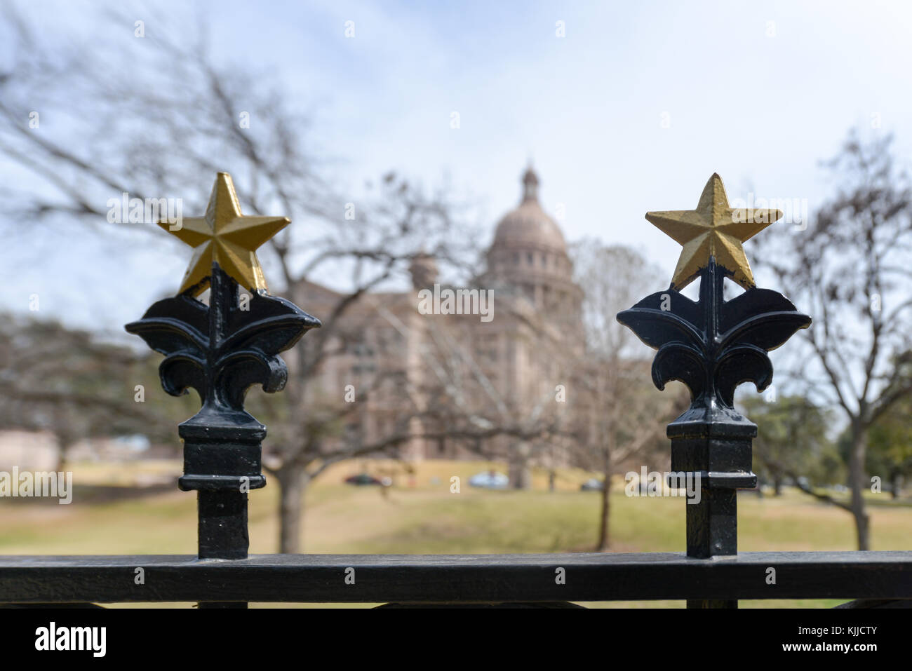 Fence around the capitol hi-res stock photography and images - Alamy