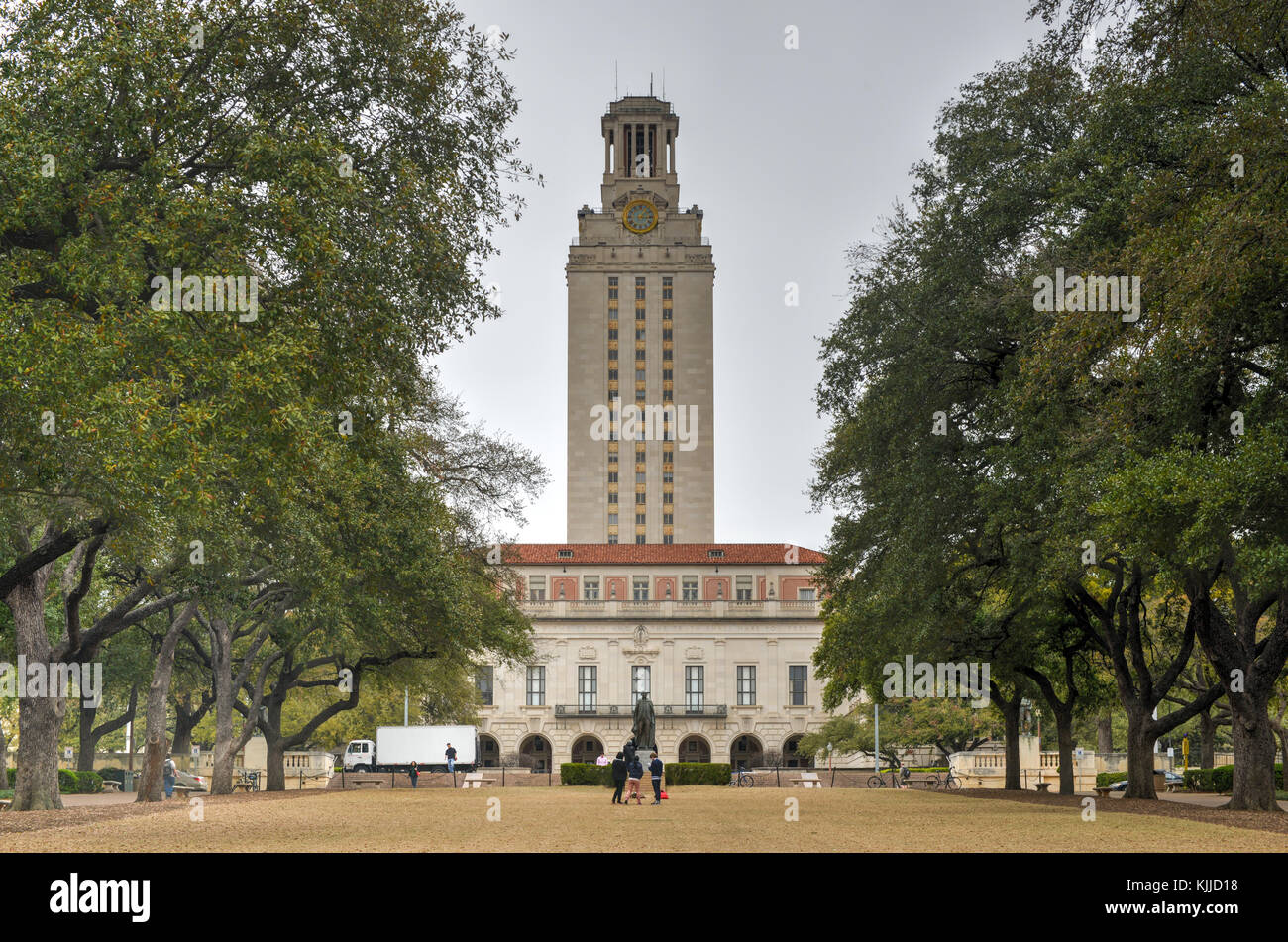 AUSTIN, TEXAS - MARCH 7, 2014: University of Texas clock tower and ...