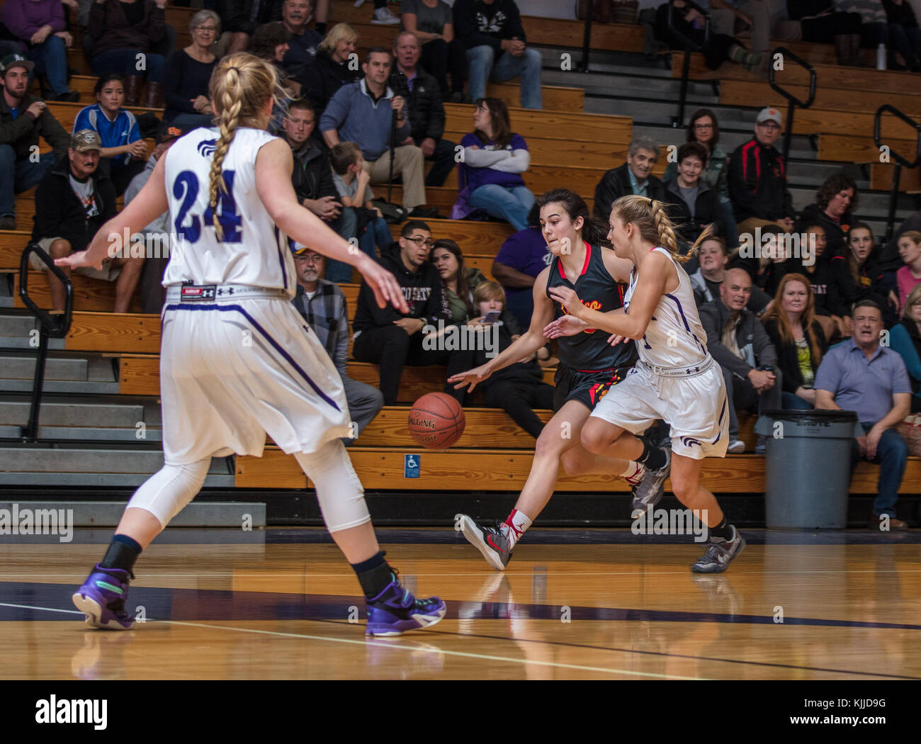 Basketball with Chico vs. Shasta High School in Redding, California ...