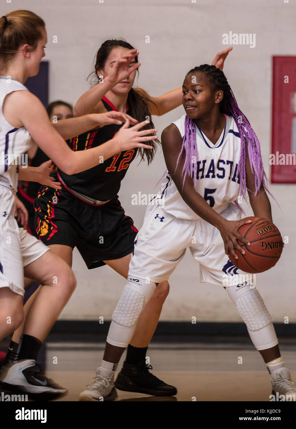 Basketball with Chico vs. Shasta High School in Redding, California ...