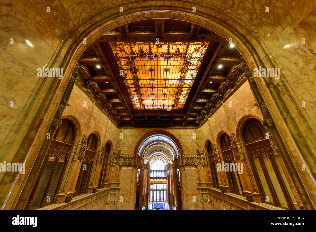 NEW YORK, NEW YORK - FEBRUARY 22, 2015: Interior of the Woolworth ...