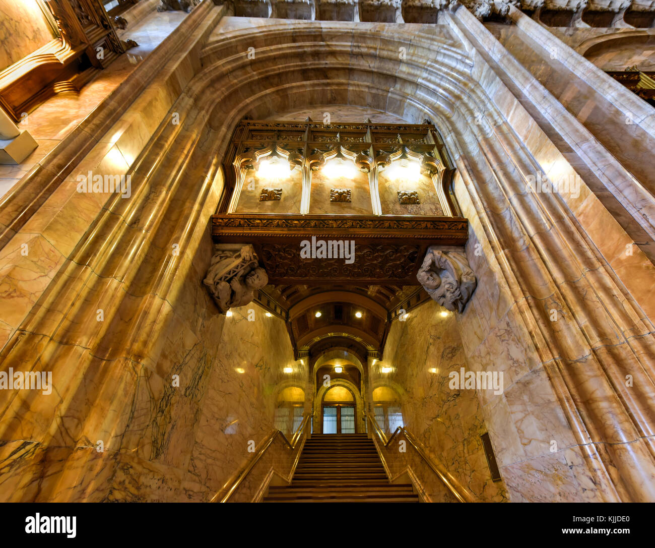 Woolworth building interior hi-res stock photography and images - Alamy