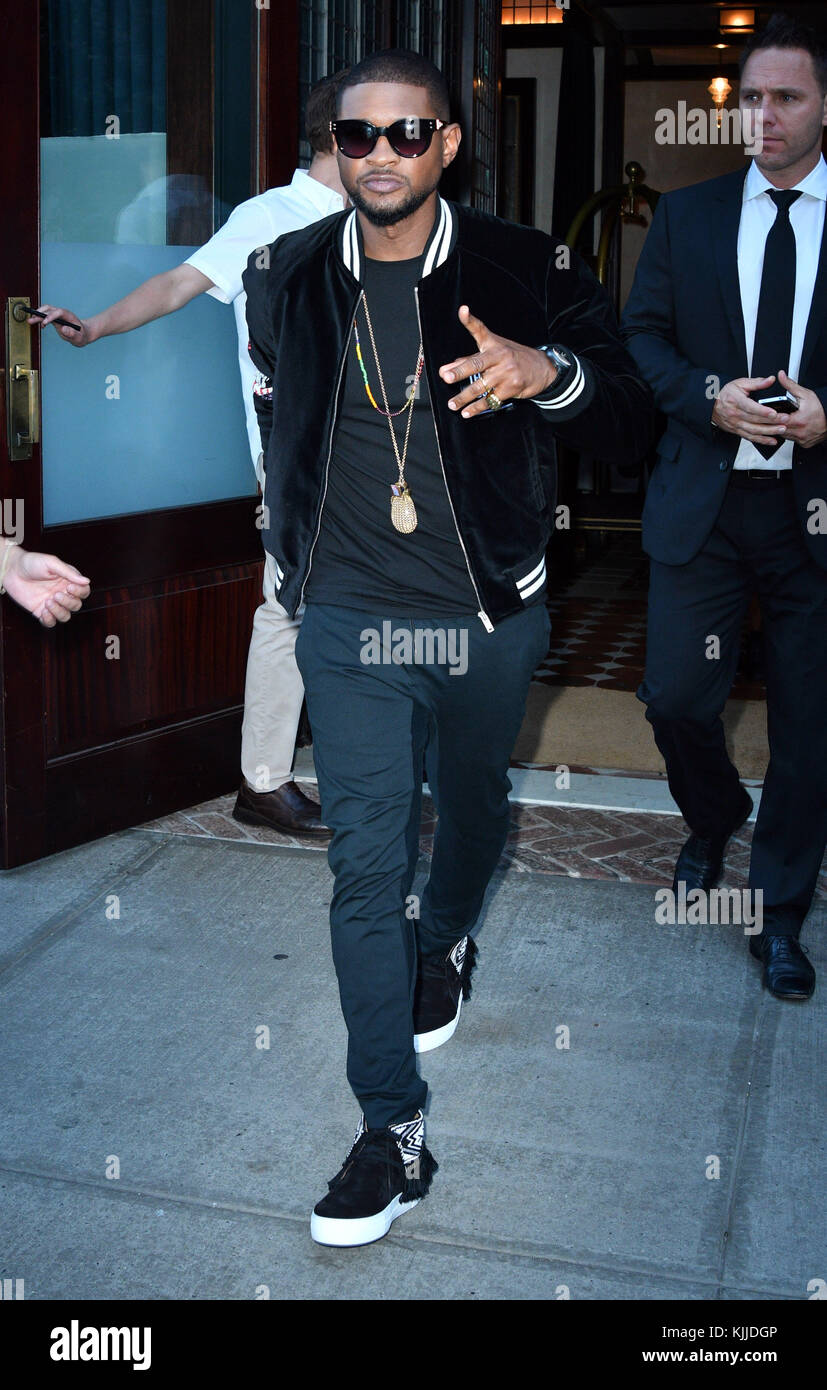 NEW YORK, NY - AUGUST 22: Singer and actor Usher leaves a downtown ...