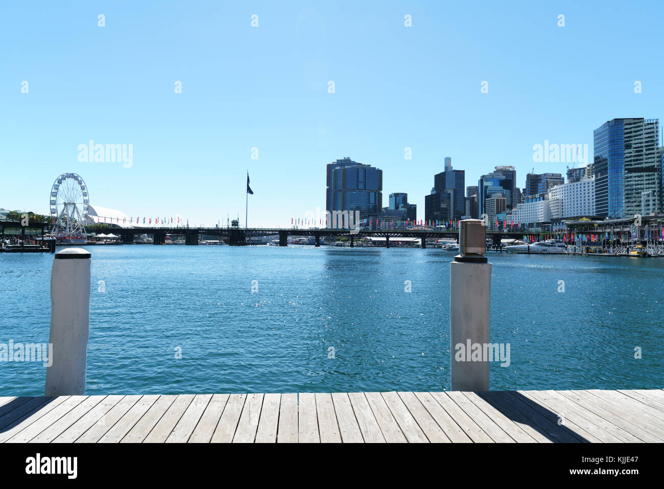 Skyline darling harbor hi-res stock photography and images - Alamy