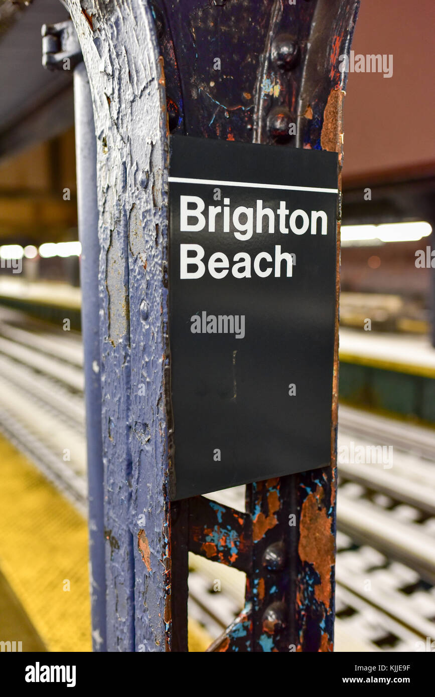 Brighton beach subway station hi-res stock photography and images - Alamy