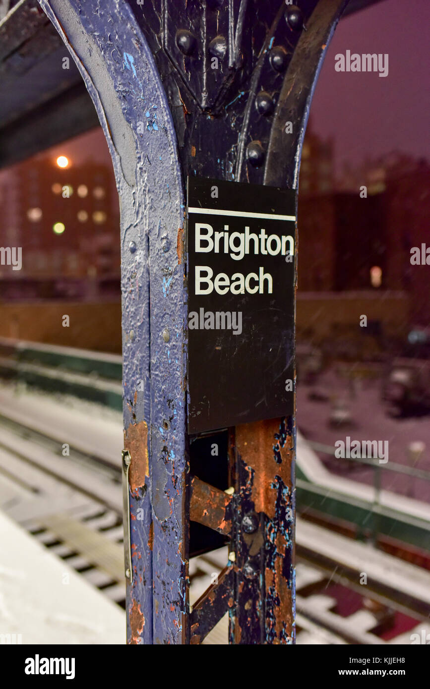 BROOKLYN, NEW YORK - FEBRUARY 21, 2015: Brighton Beach MTA Subway ...