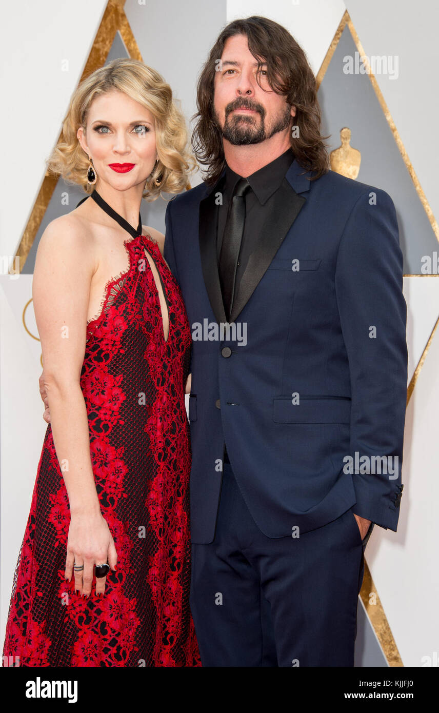 HOLLYWOOD, CA - FEBRUARY 28: Dave Grohl and Jordyn Blum attends the ...