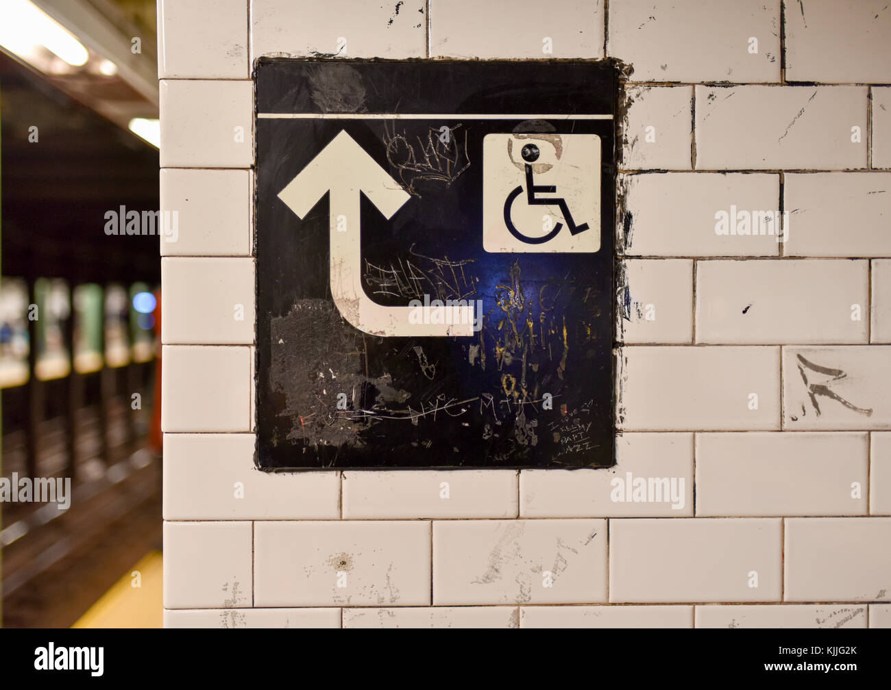 NEW YORK, NEW YORK - JANUARY 10, 2015: Union Square Subway Station sign ...