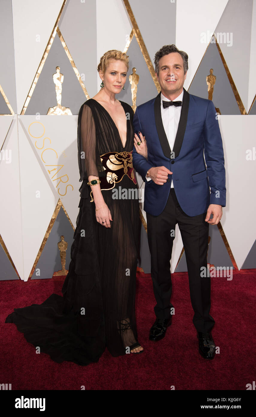 HOLLYWOOD, CA - FEBRUARY 28: Mark Ruffalo and wife Sunrise Coigney ...