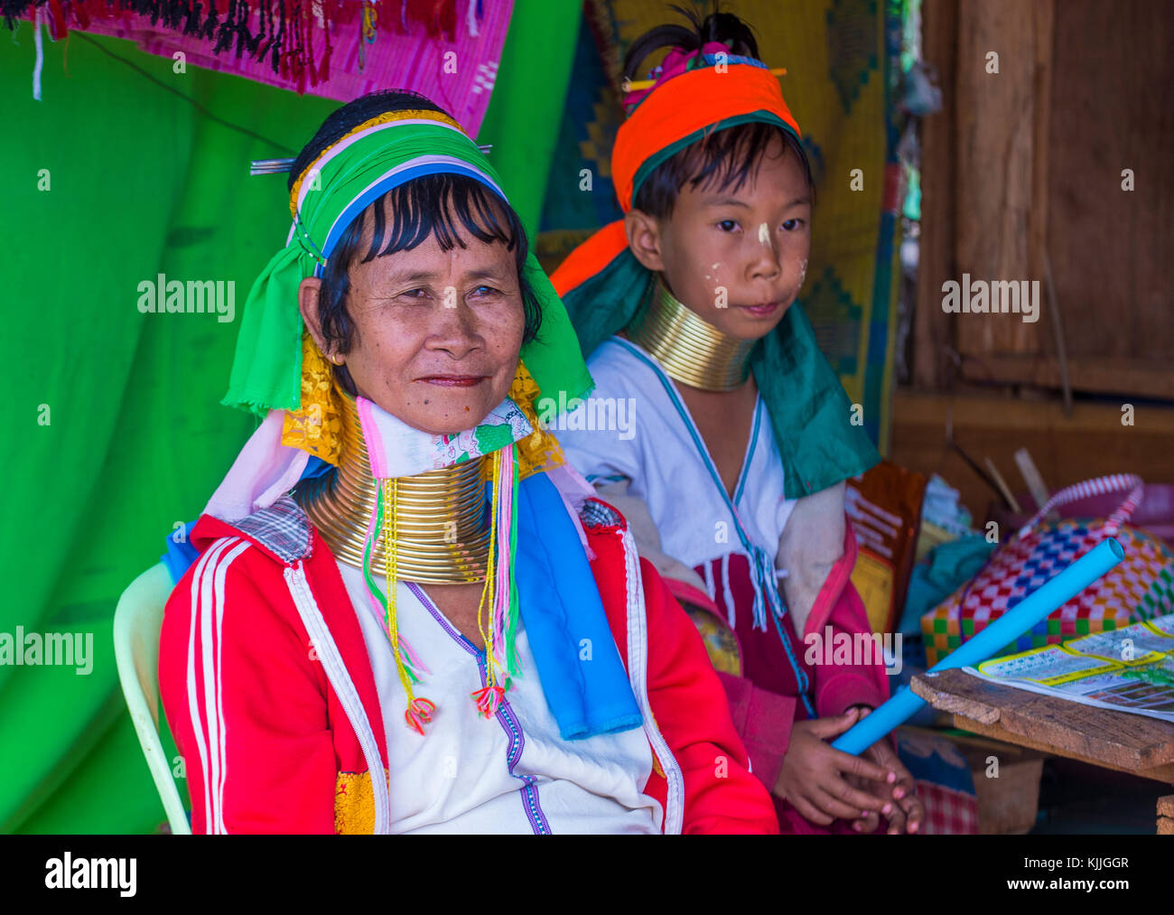 Portrait of Kayan tribe woman in Kayan state Myanmar Stock Photo - Alamy