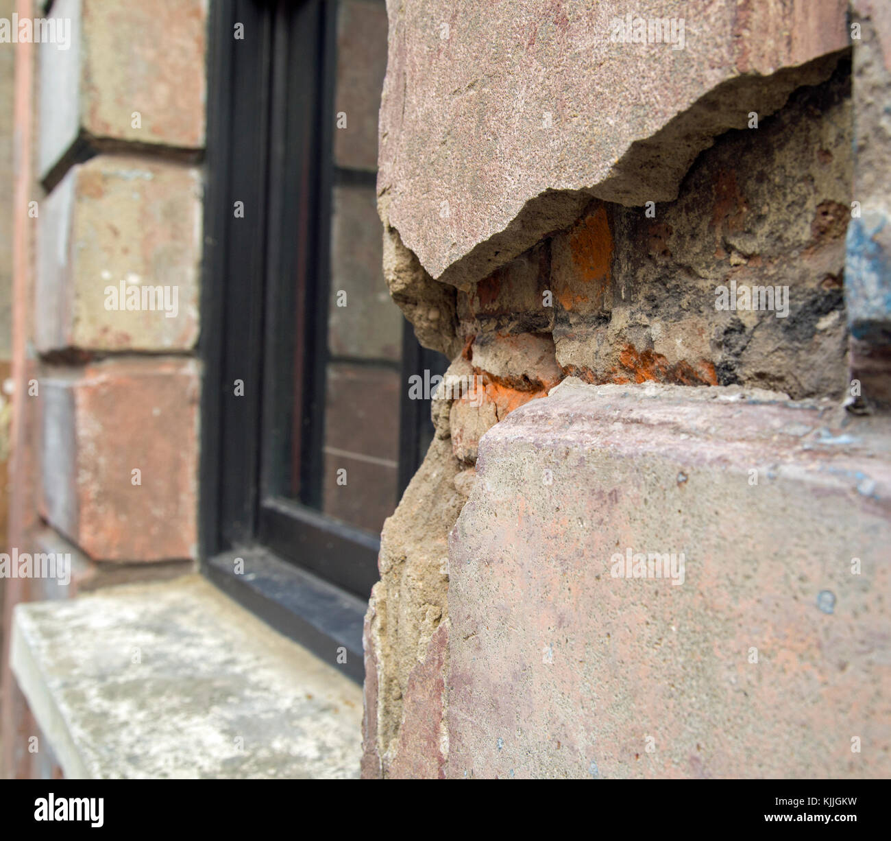 Spalling render hi-res stock photography and images - Alamy