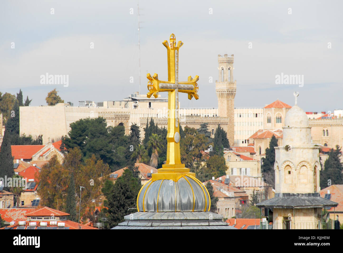 Cross of the Church of the Holy Sepulchre in the Old City of Jerusalem ...