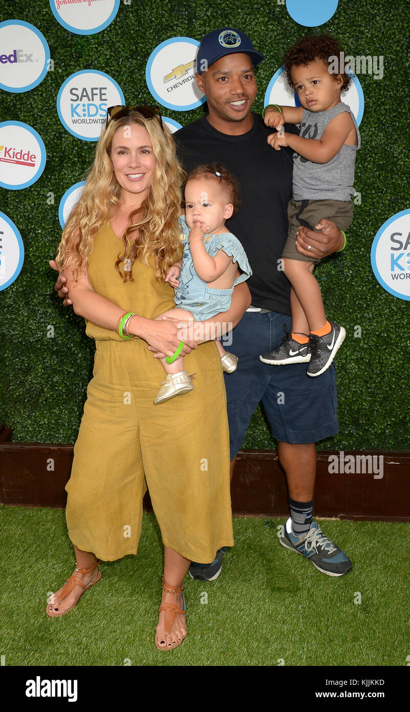 CULVER CITY, CA - APRIL 24: Donald Faison, CaCee Cobb, Wilder Frances ...