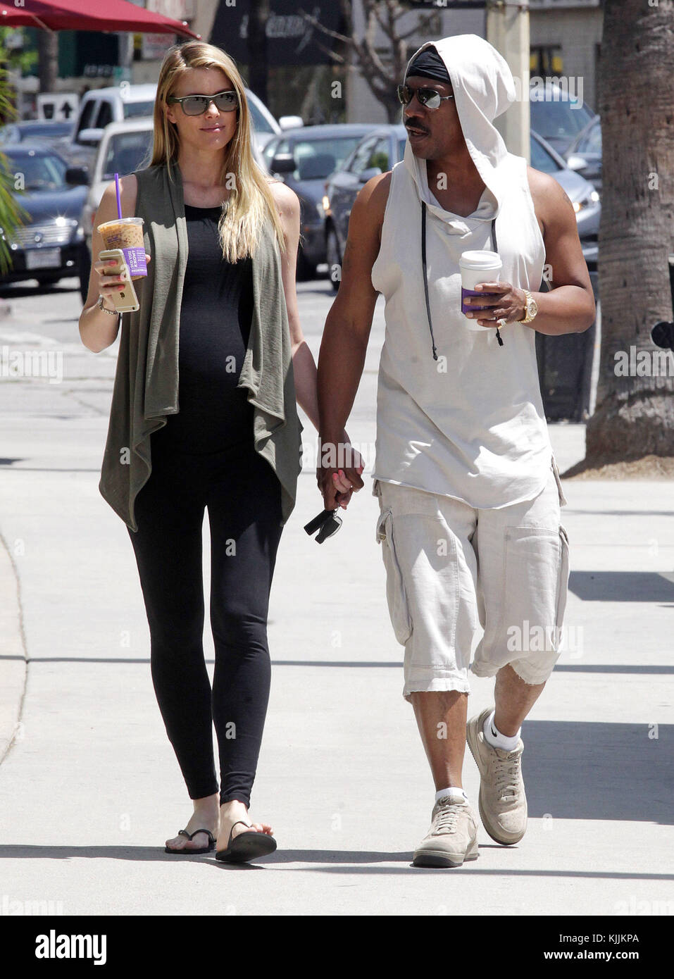LOS ANGELES, CA - APRIL 21: Eddie Murphy and Paige Butcher go for ...