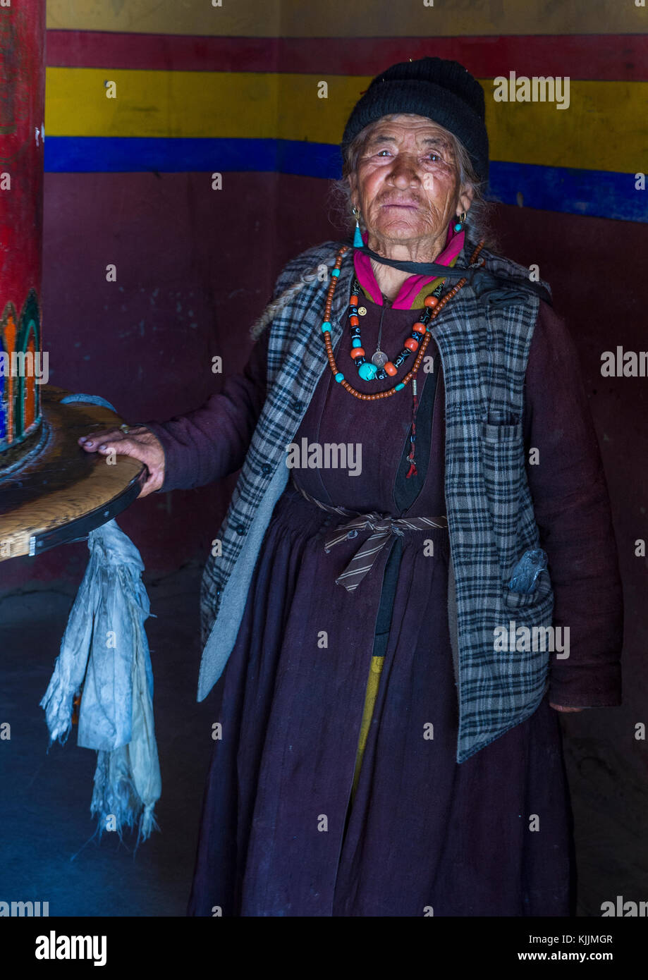 Portraite of Ladakhi woman during the Ladakh Festival in Leh India ...