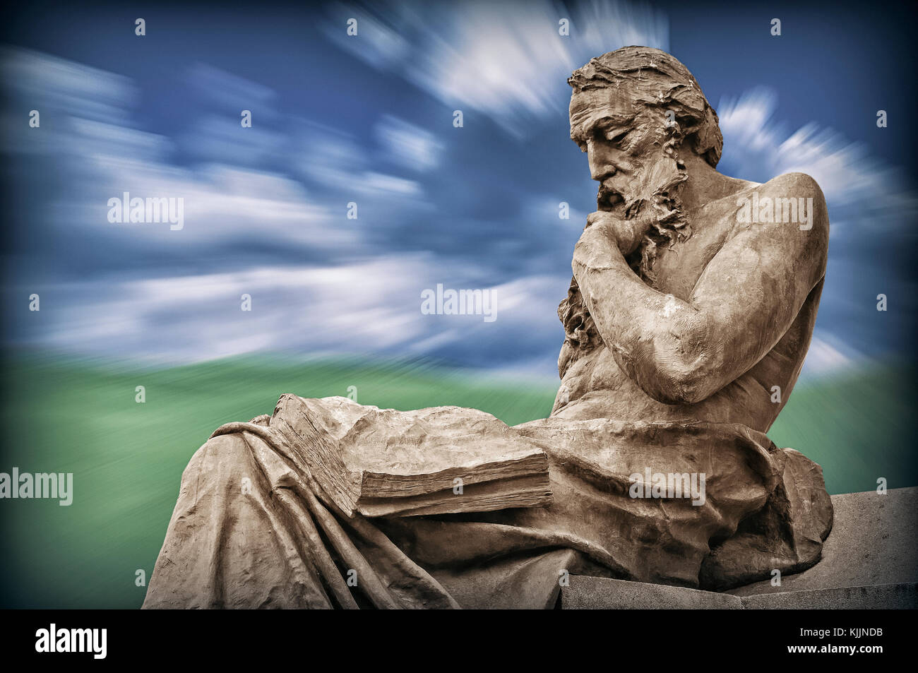 Reading man sculpture hi-res stock photography and images - Alamy