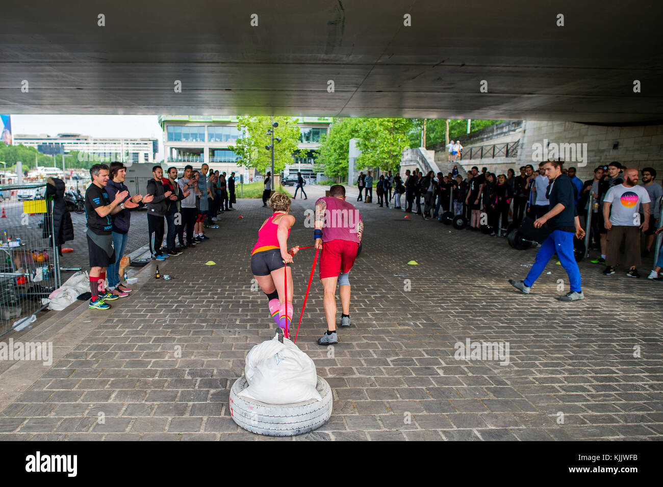 CrossFit session. Paris. France Stock Photo - Alamy