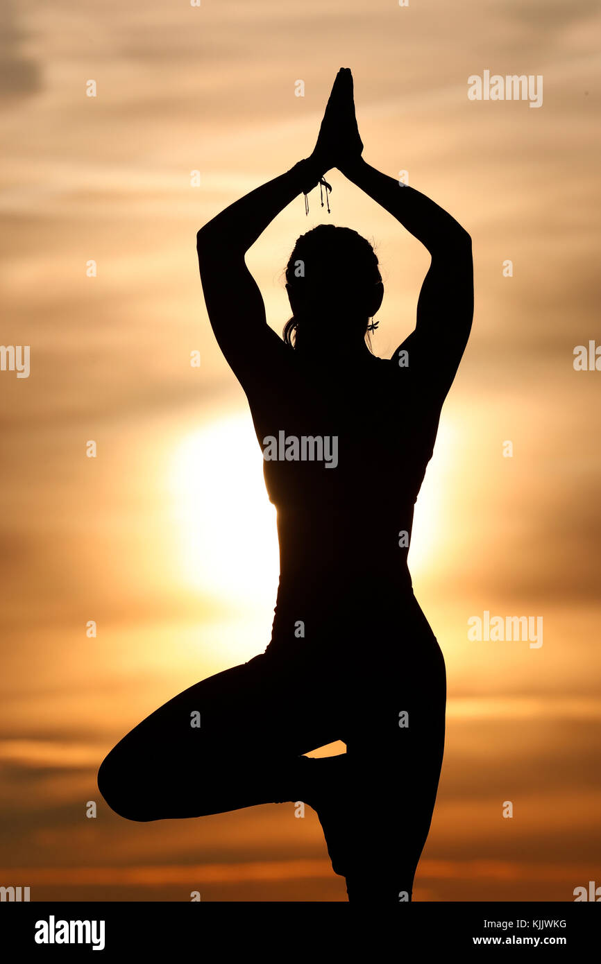 Yoga pose silhouette hi-res stock photography and images - Alamy