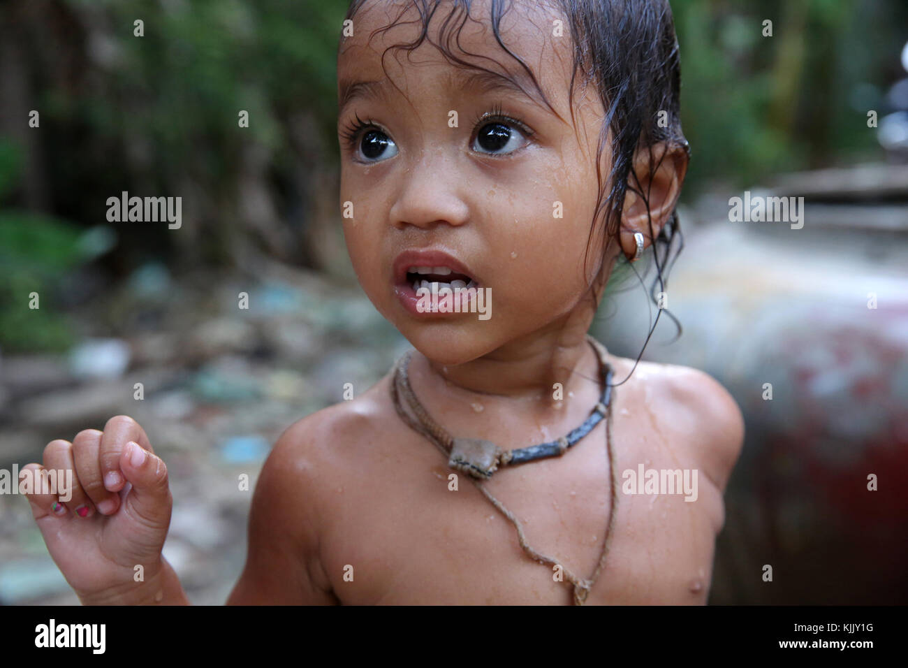 Bathing hi-res stock photography and images - Alamy