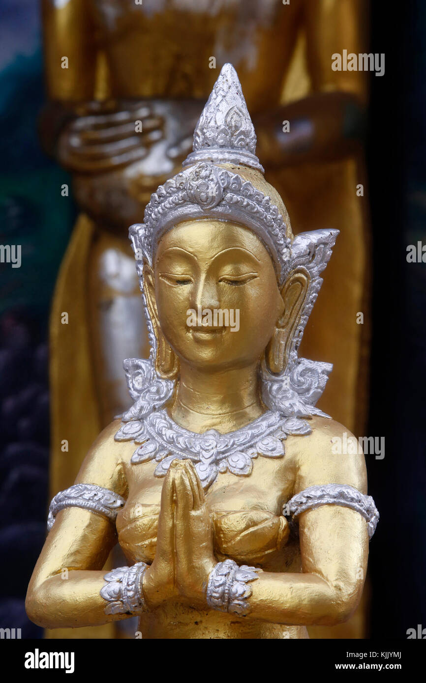 Statue mains jointes hi-res stock photography and images - Alamy