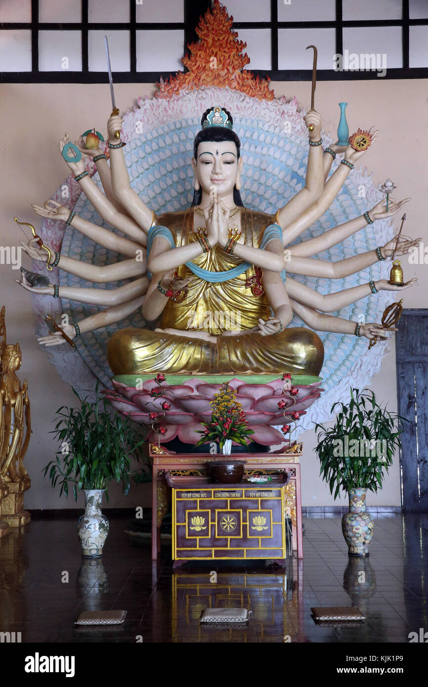 Thousand arm hi-res stock photography and images - Alamy