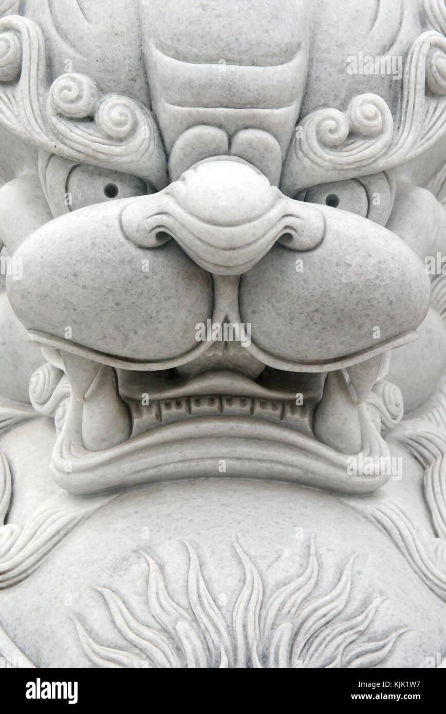 Guardian lion statue hi-res stock photography and images - Alamy Guardian lion statue hi-res stock photography and images - Alamy