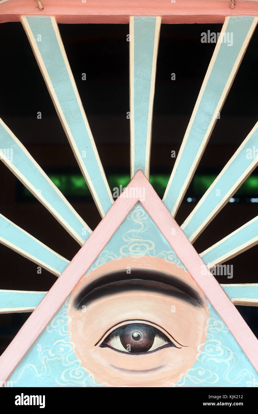 Cao Dai Holy See Temple. The Divine Eye, sacred symbol of caodaism ...