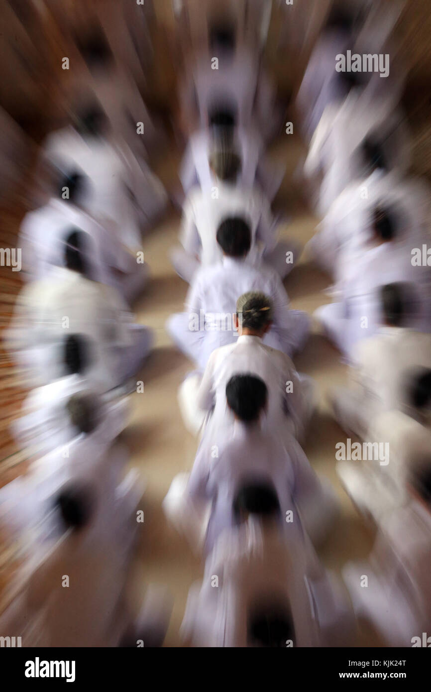 Devout men hi-res stock photography and images - Alamy