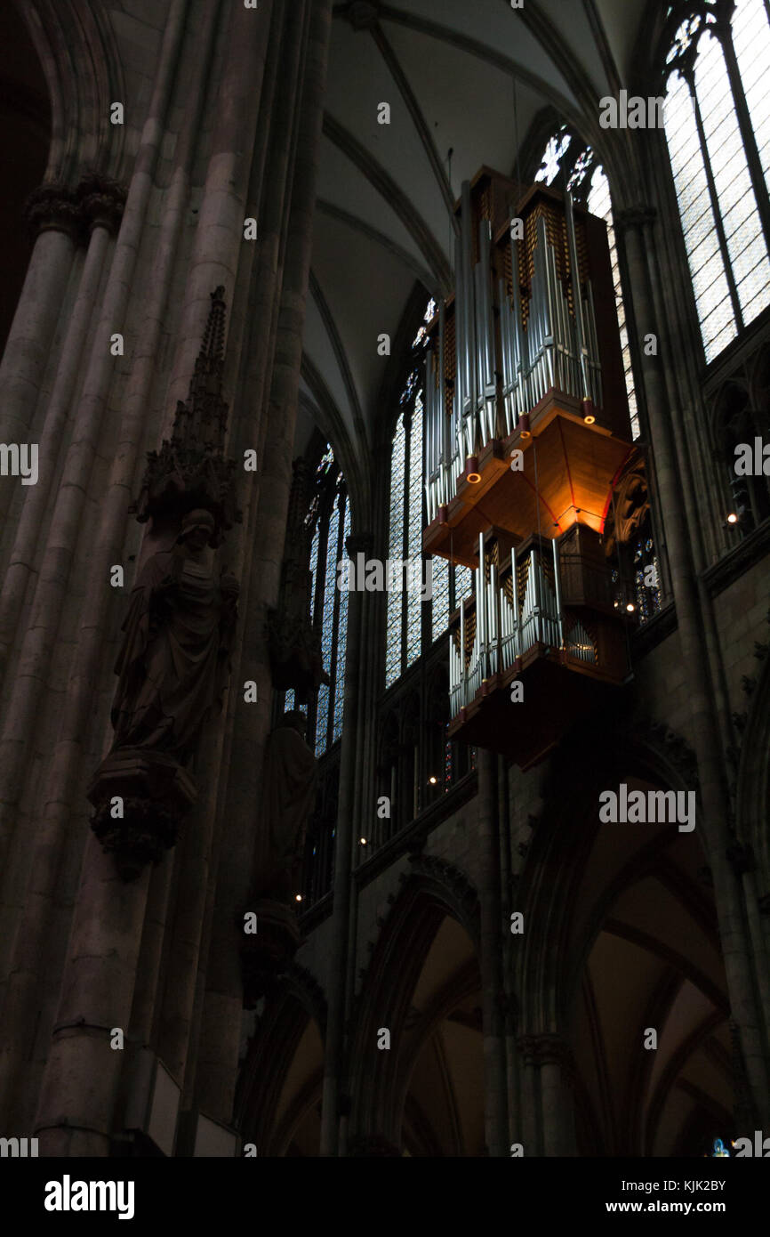 Nave Organ in Cologne Cathedral, Germany Stock Photo - Alamy