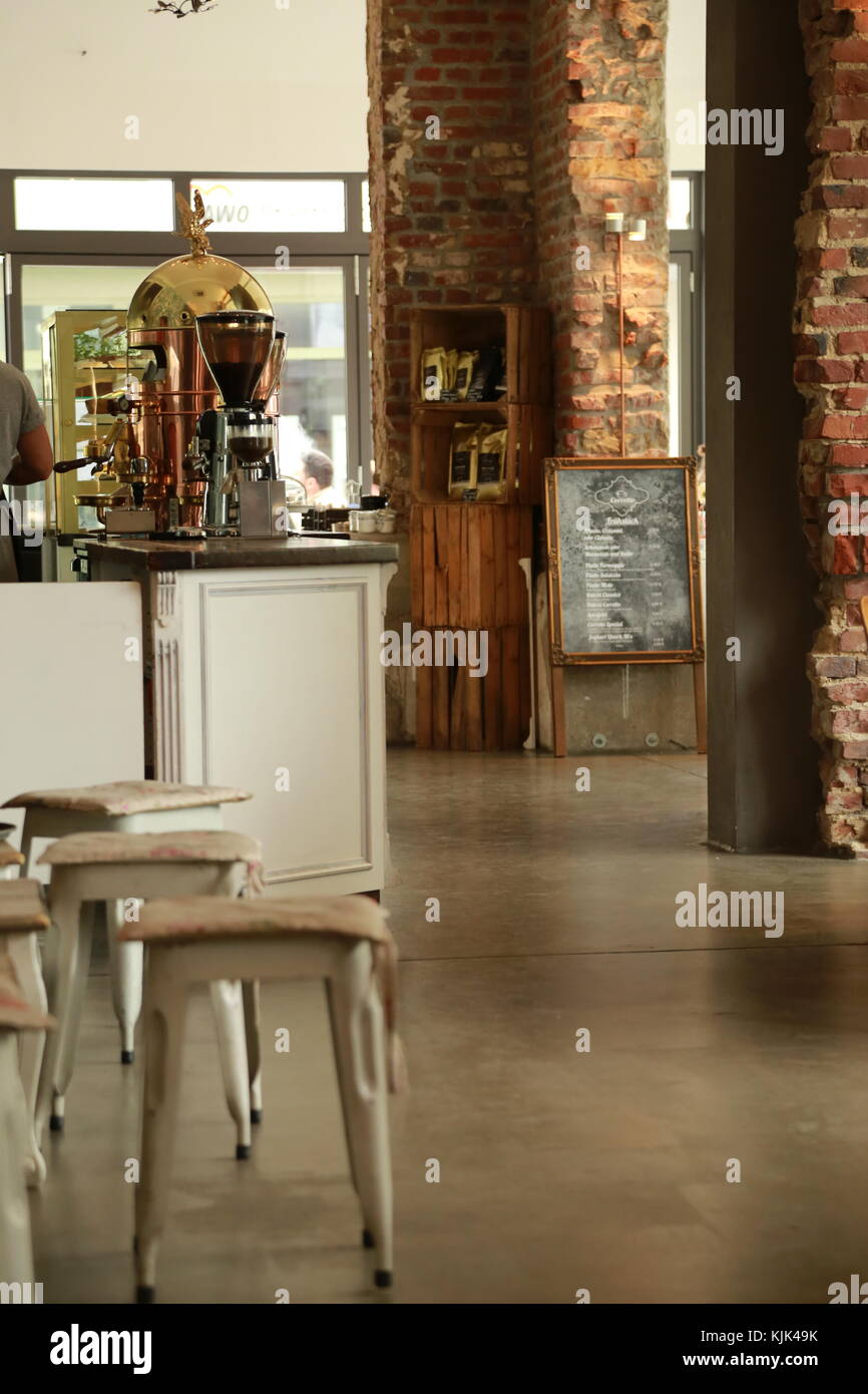 Cafe in Retro Vintage style Stock Photo - Alamy