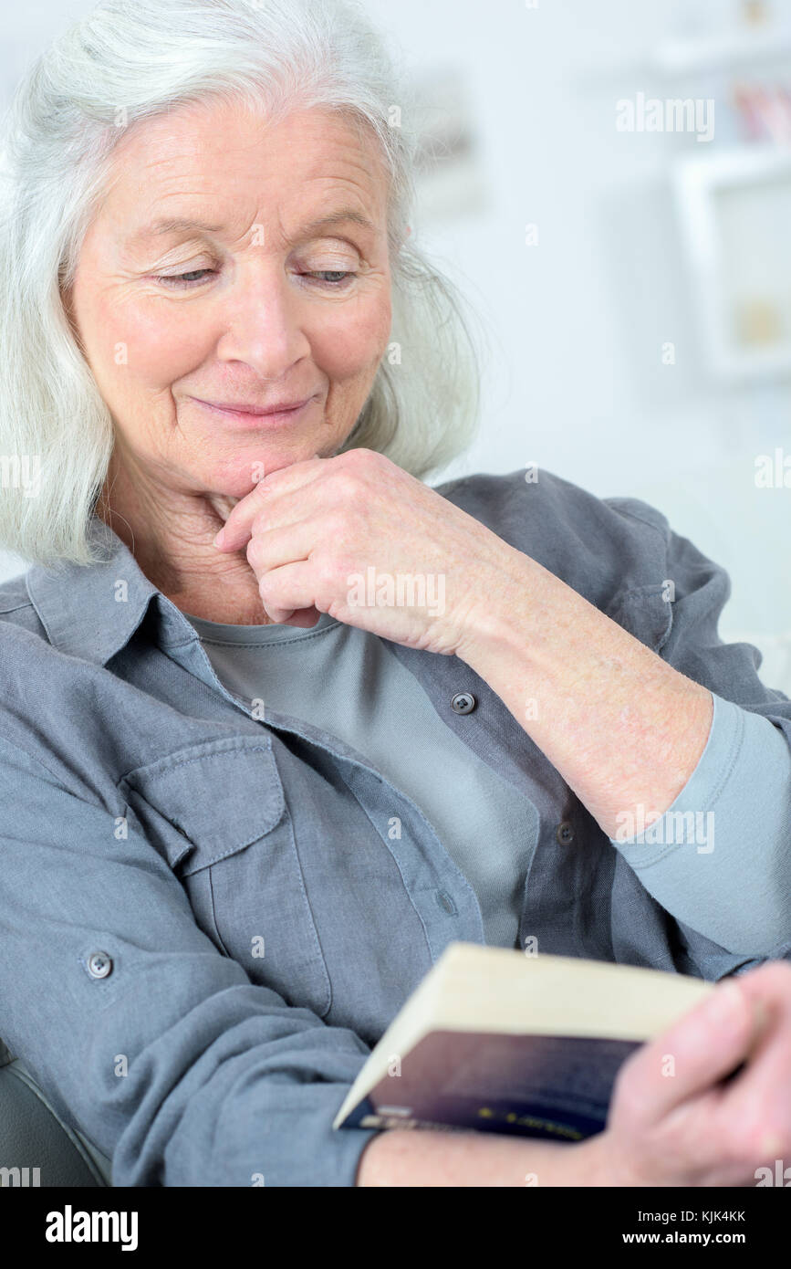 Mn reading hi-res stock photography and images - Alamy