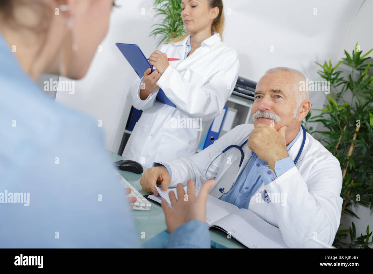 Female health concerns hi-res stock photography and images - Alamy