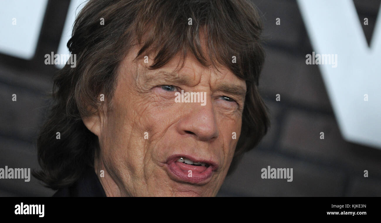 NEW YORK, NY - JANUARY 15: Mick Jagger attends the 'Vinyl' New York ...