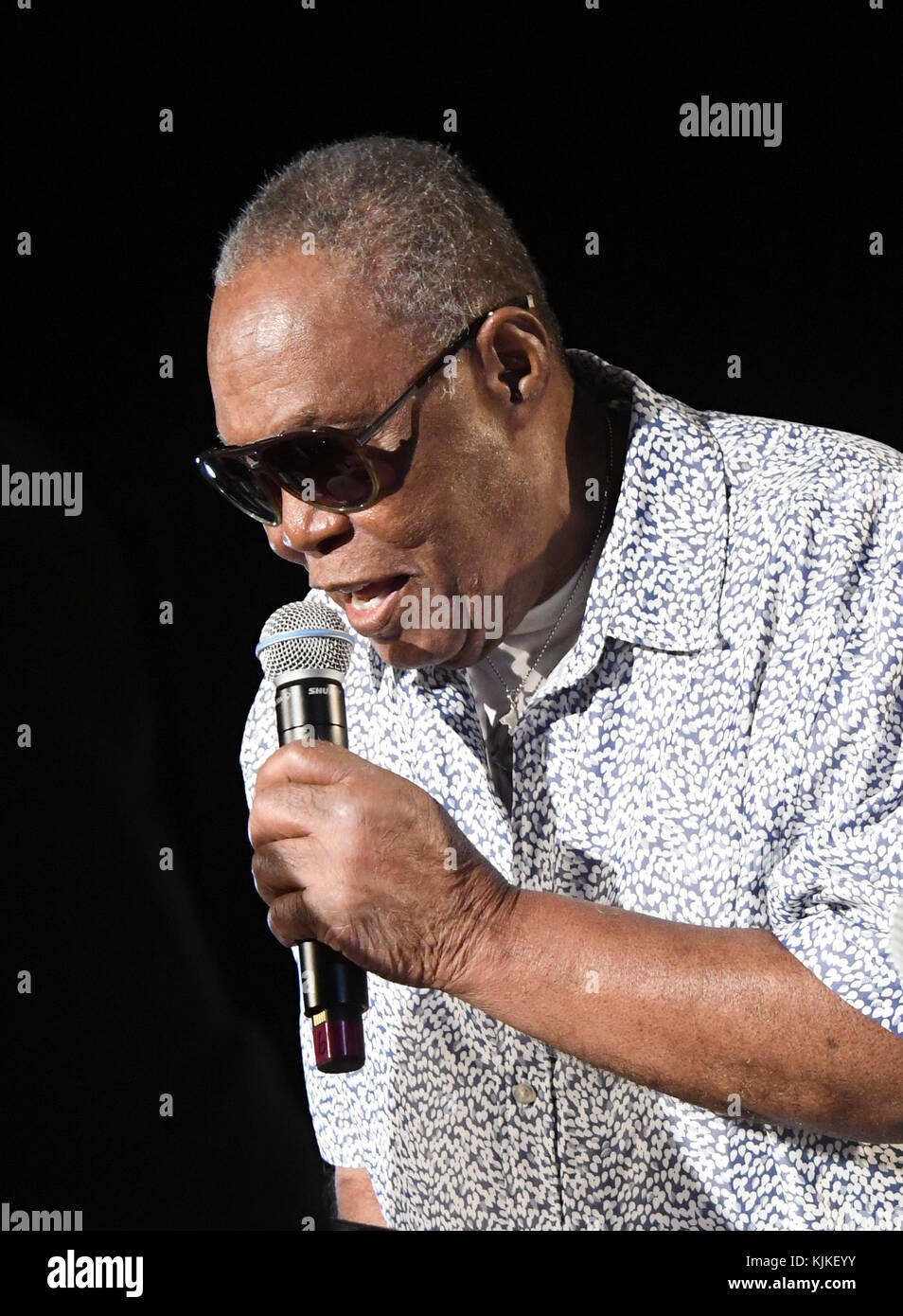 Hotel porter us hi-res stock photography and images - Alamy