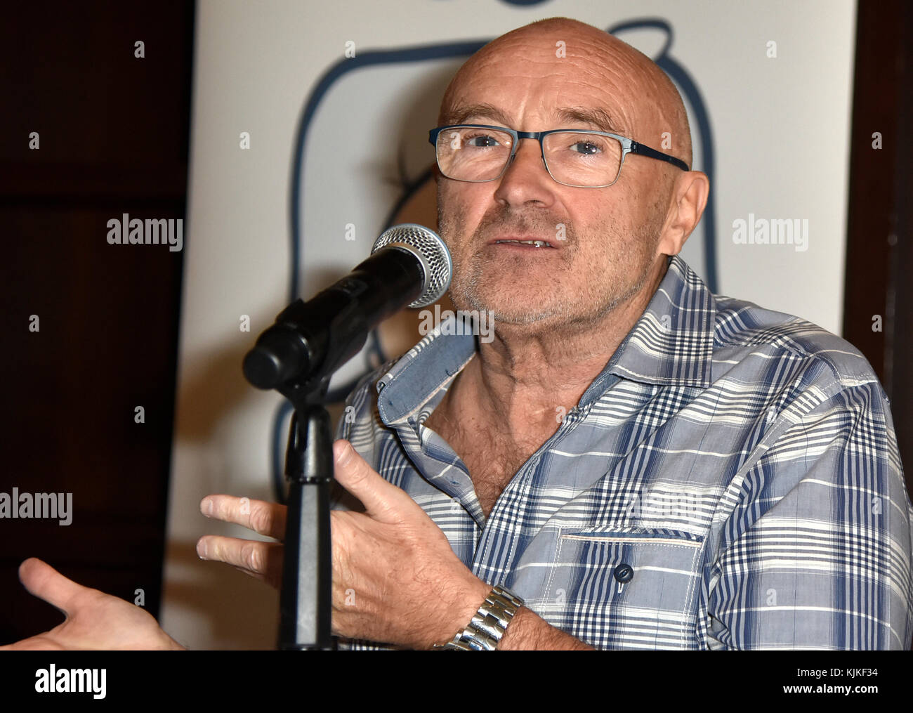 MIAMI BEACH, FL - FEBRUARY 26: Phil Collins and ex-wife Orianne Cevey ...