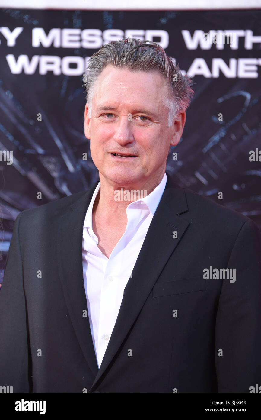 Bill pullman independence day hi-res stock photography and images - Alamy