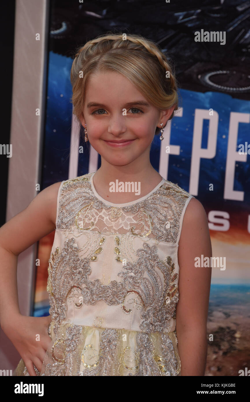 Mckenna Grace Where Stock Photos & Mckenna Grace Where Stock Images - Alamy