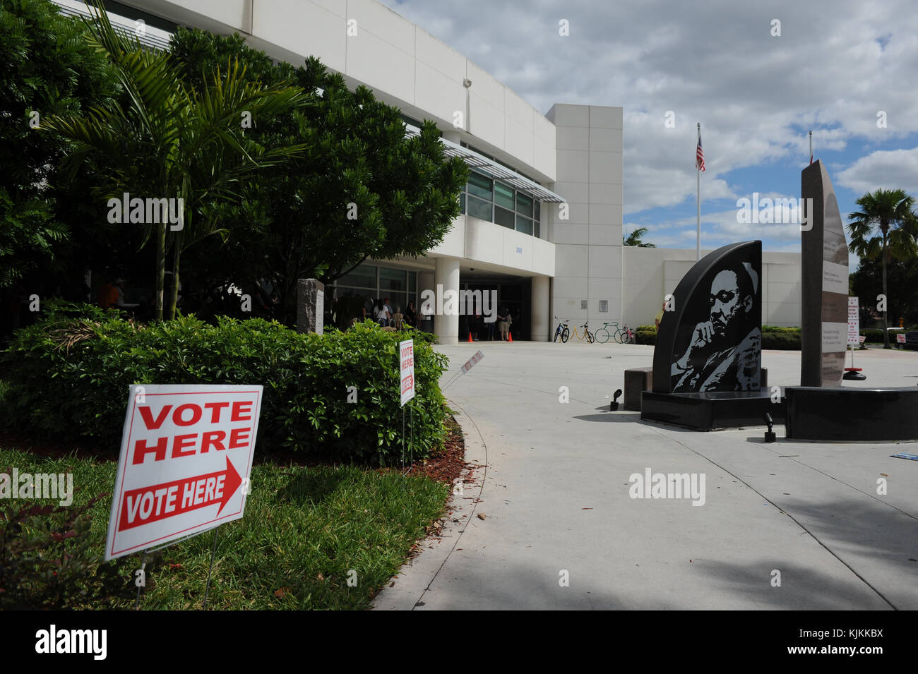CORAL SPRINGS, FL - OCTOBER 24: A General view of atmosphere as Florida ...