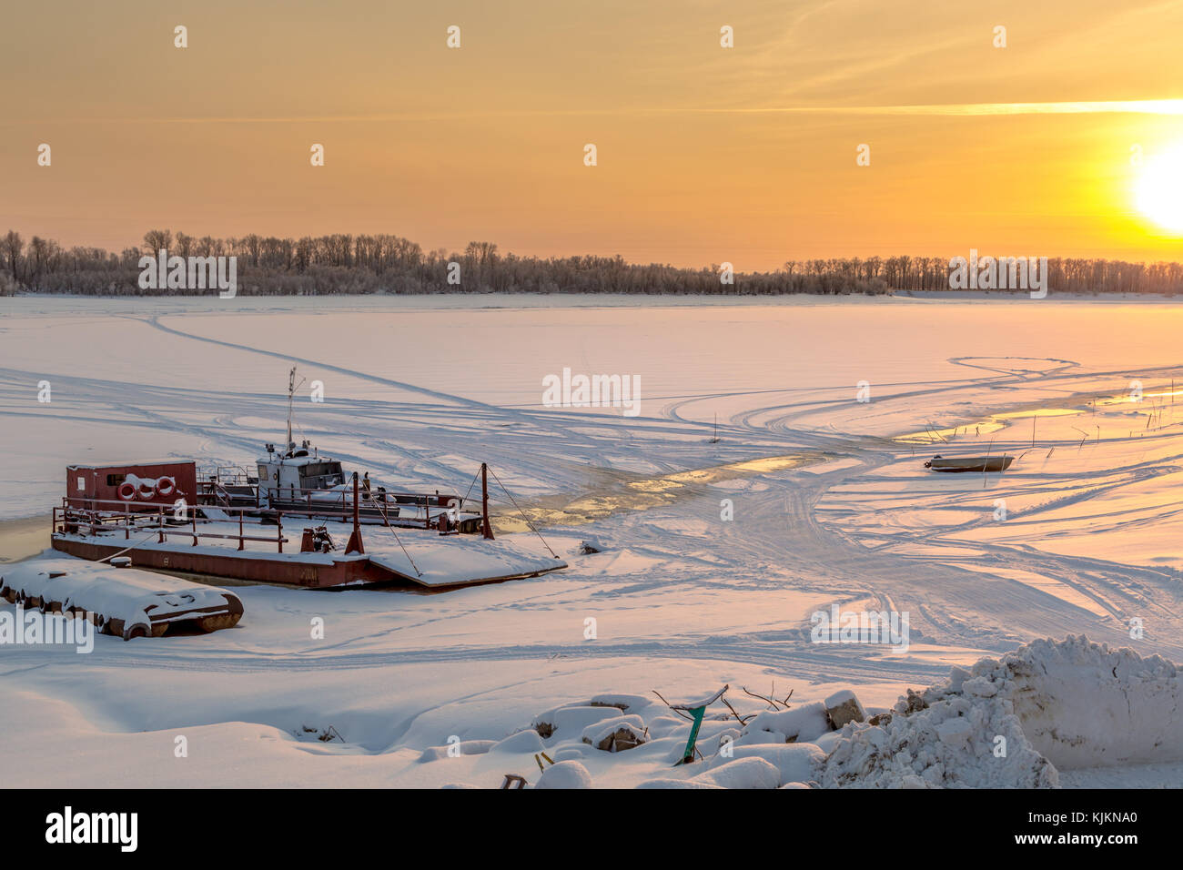 On the frozen channel Stock Photo - Alamy