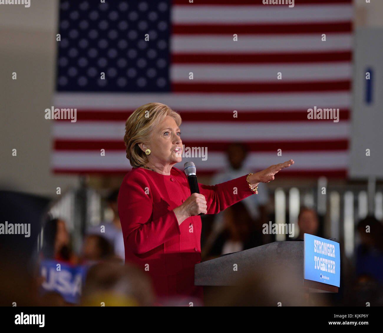 COCONUT CREEK, FL - OCTOBER 25: Democratic presidential nominee former ...