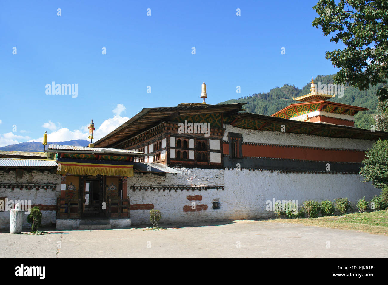 A buddhist temple (Tamshing Lhakhang) in Jakar (Bhutan Stock Photo - Alamy