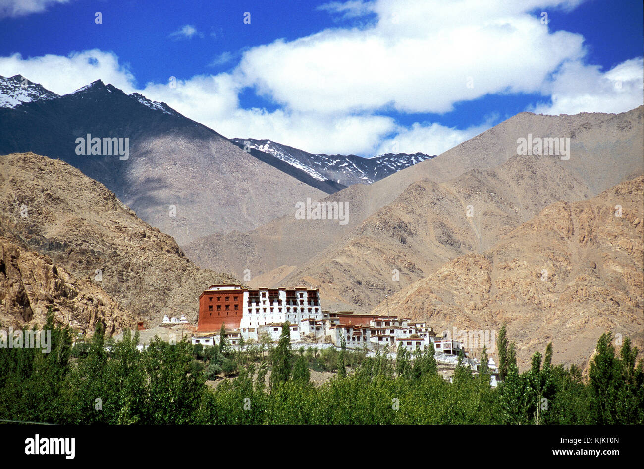 Buddhist india hi-res stock photography and images - Alamy