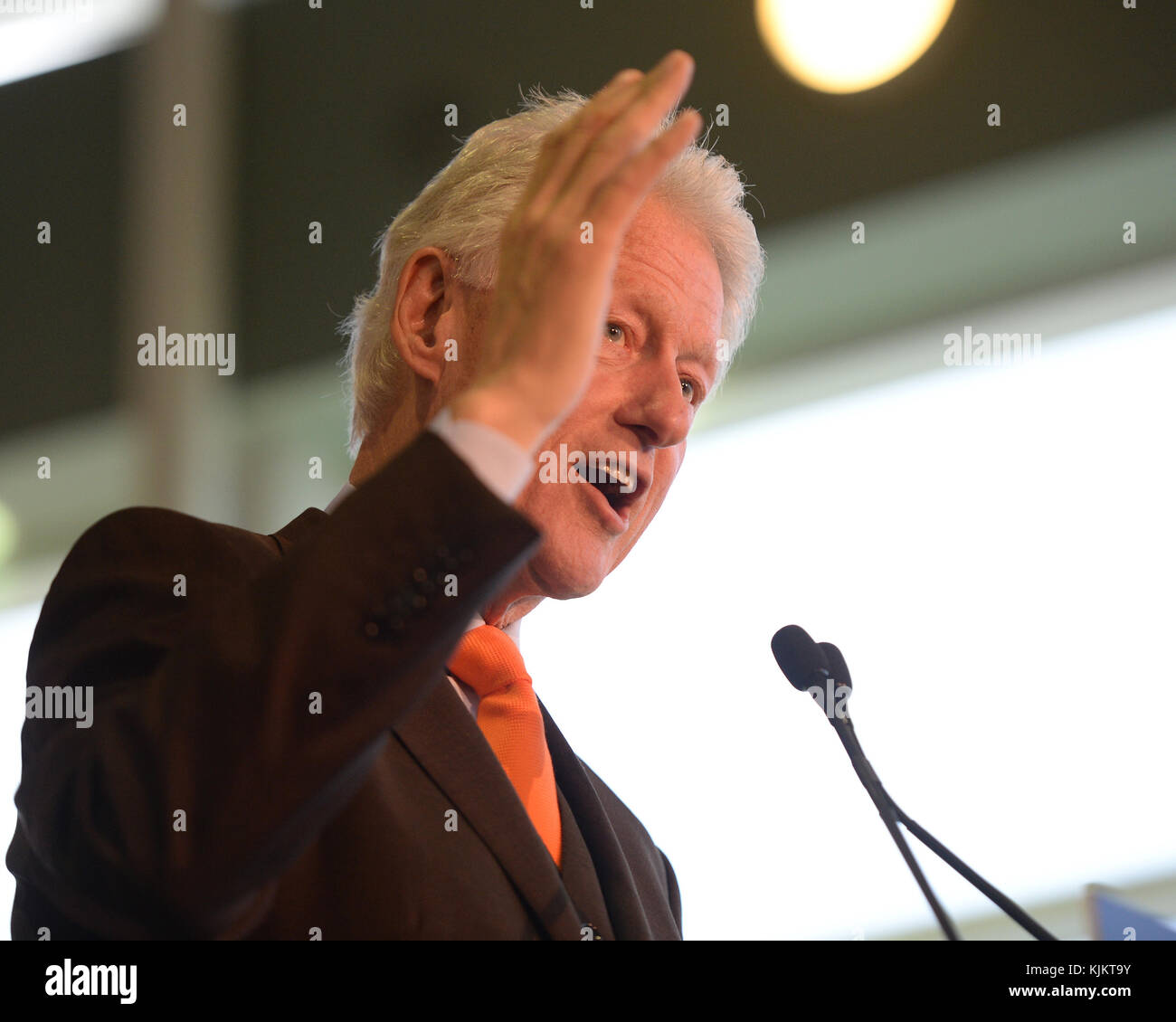 RIVIERA BEACH, FL - FEBRUARY 15: Former U.S. President Bill Clinton ...