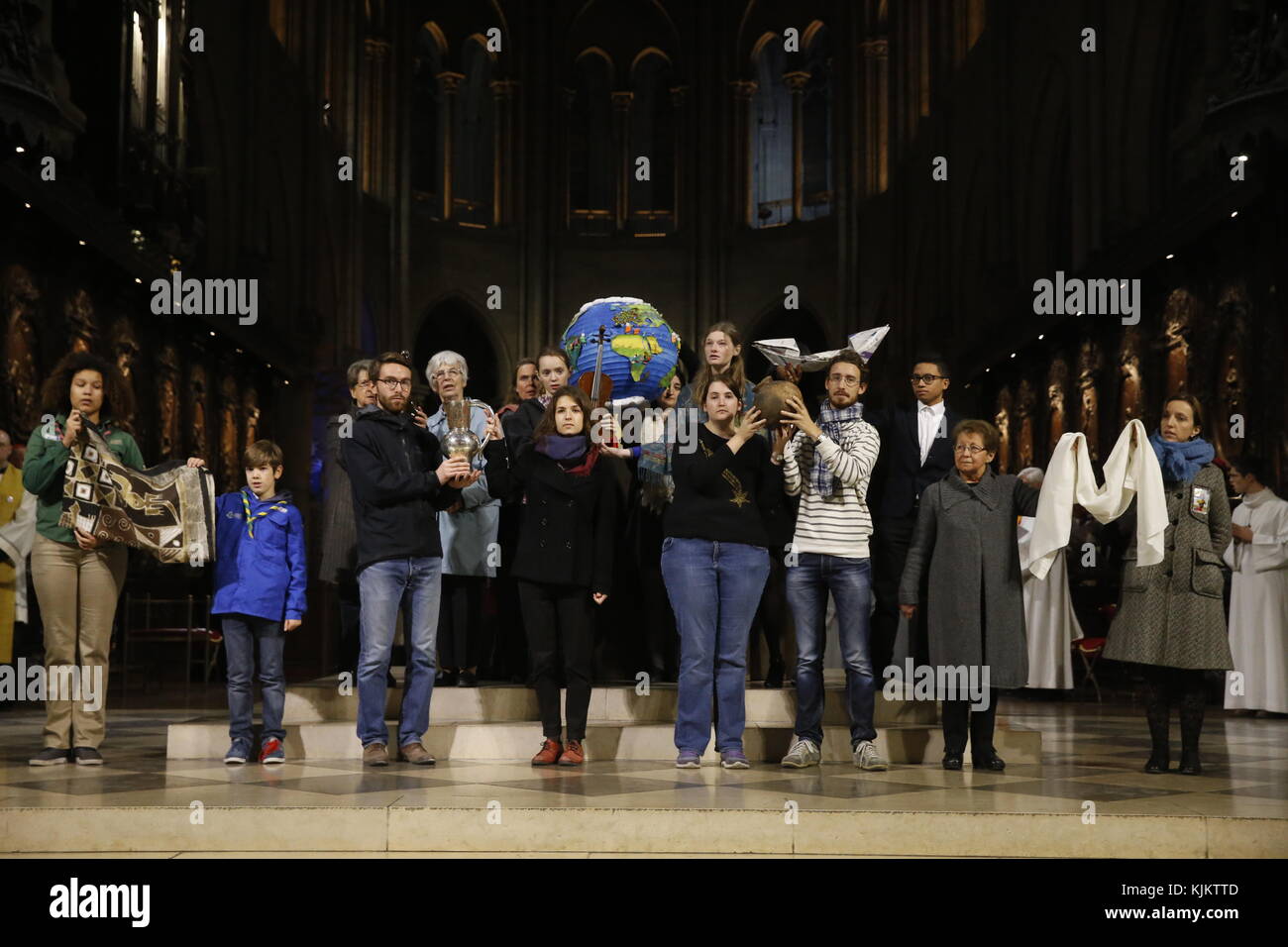 Ecumenical celebration in Notre Dame cathedral, Paris during the COP21 ...