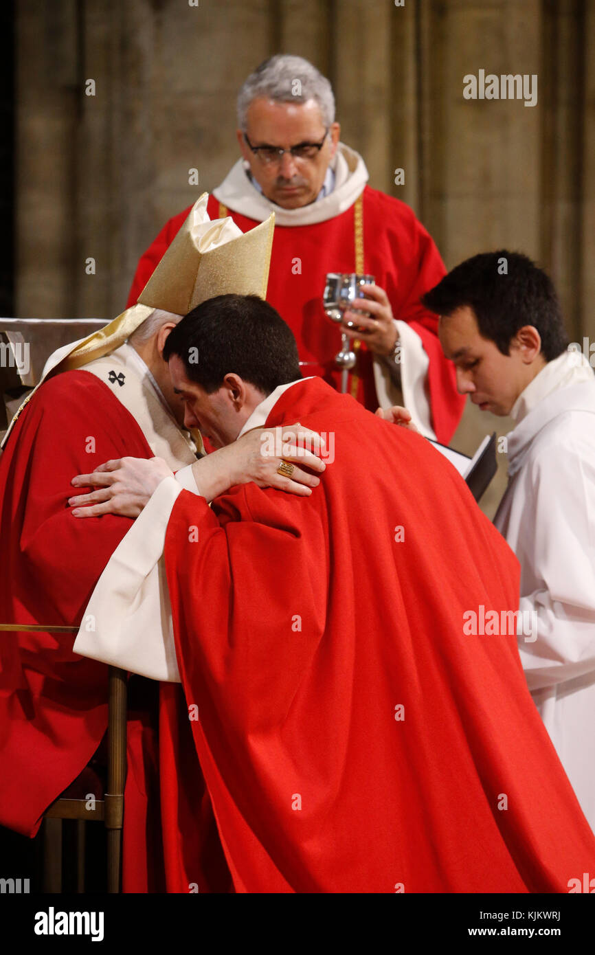 Ordination catholic priest hi-res stock photography and images - Alamy