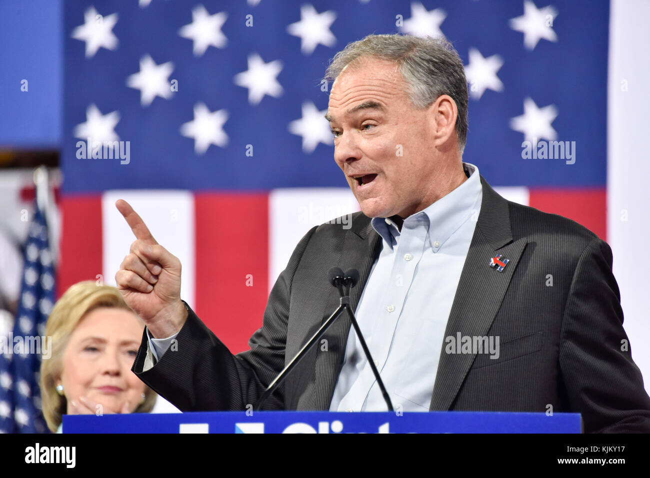 MIAMI, FL - JULY 23: Democratic presidential candidate former Secretary ...