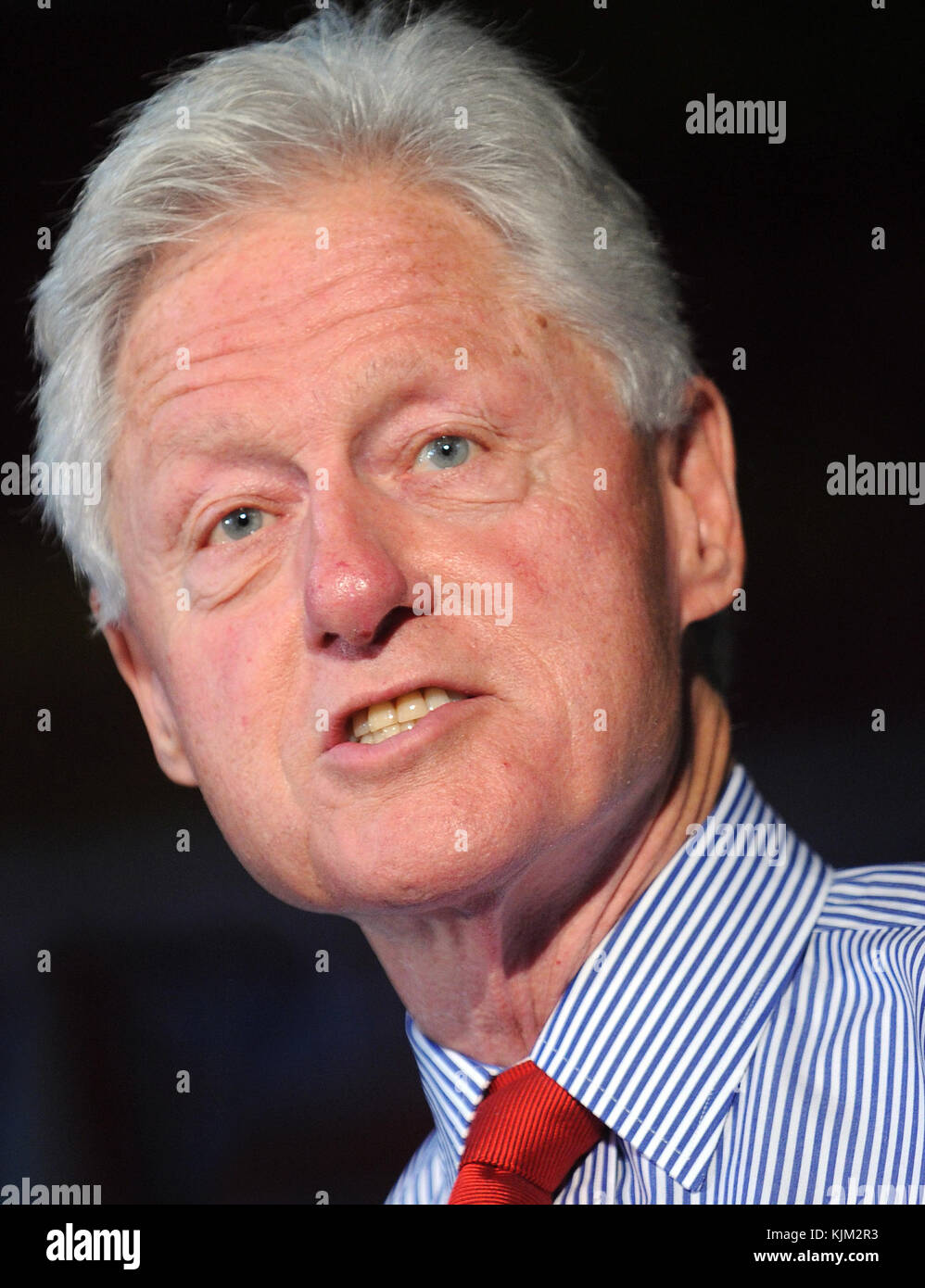 EDISON, NJ - MAY 27: Former US president Bill Clinton rallies Hillary ...