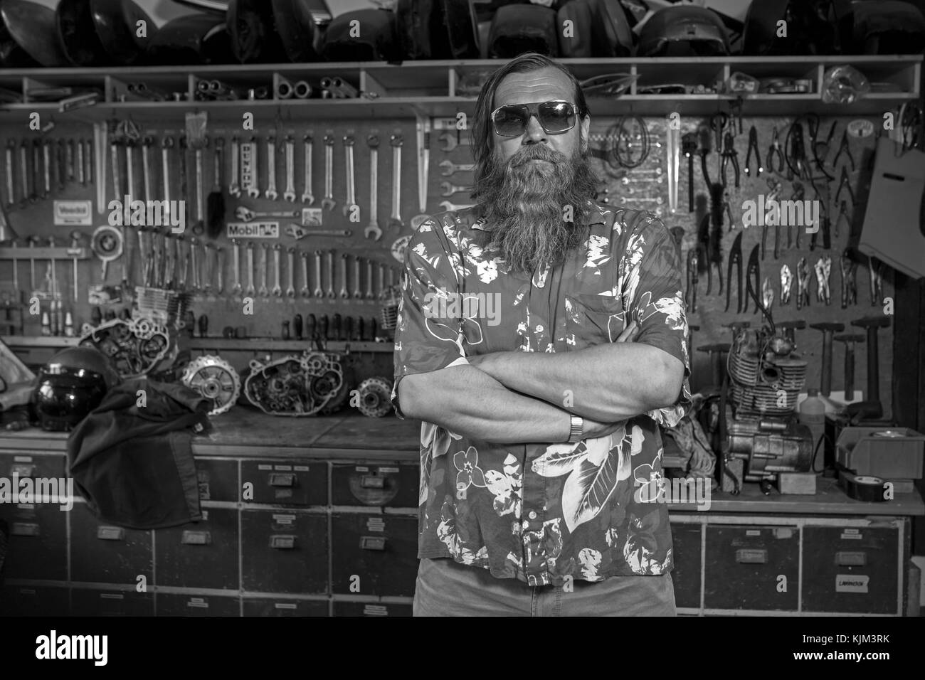 Motorcycle garage Black and White Stock Photos & Images - Alamy