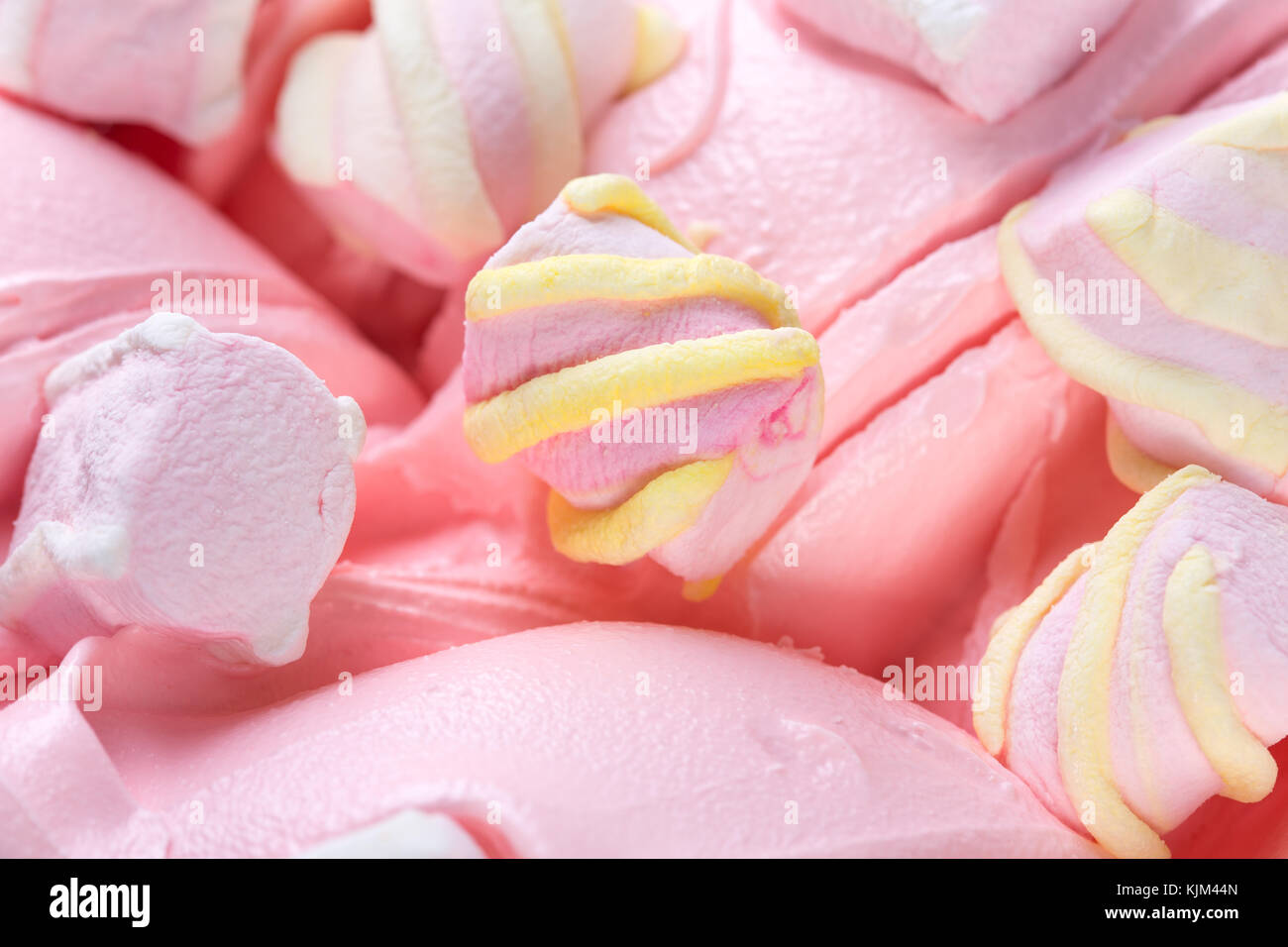 Delicious ice-cream with marshmellow Stock Photo - Alamy